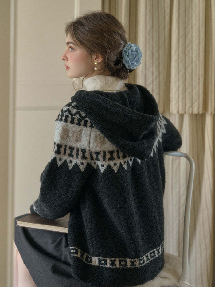 Zoya Notched Collar Fair Isle SR Exclusive Design Claw Button Wool Hoo