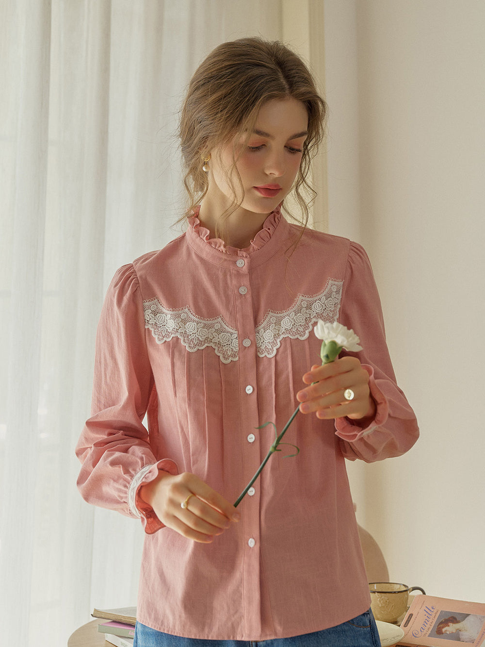 Kitty Wavy Stand Collar Lace Blouse - Pink