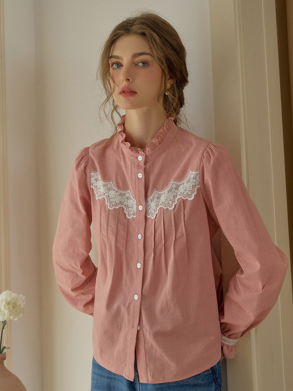 Kitty Wavy Stand Collar Lace Blouse - Pink