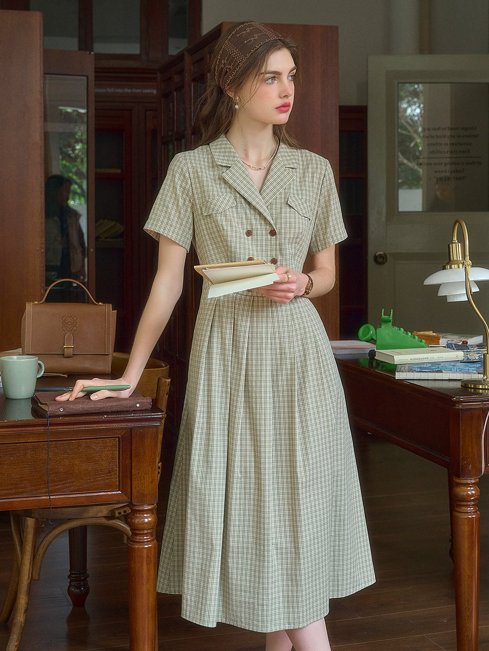 Simple Retro | Women Designed, Everyday Retro.