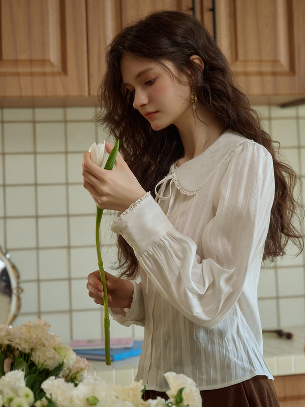 Addilyn Romantic Doll Collar Lace Stitching Tie Eedwardian Style Blous