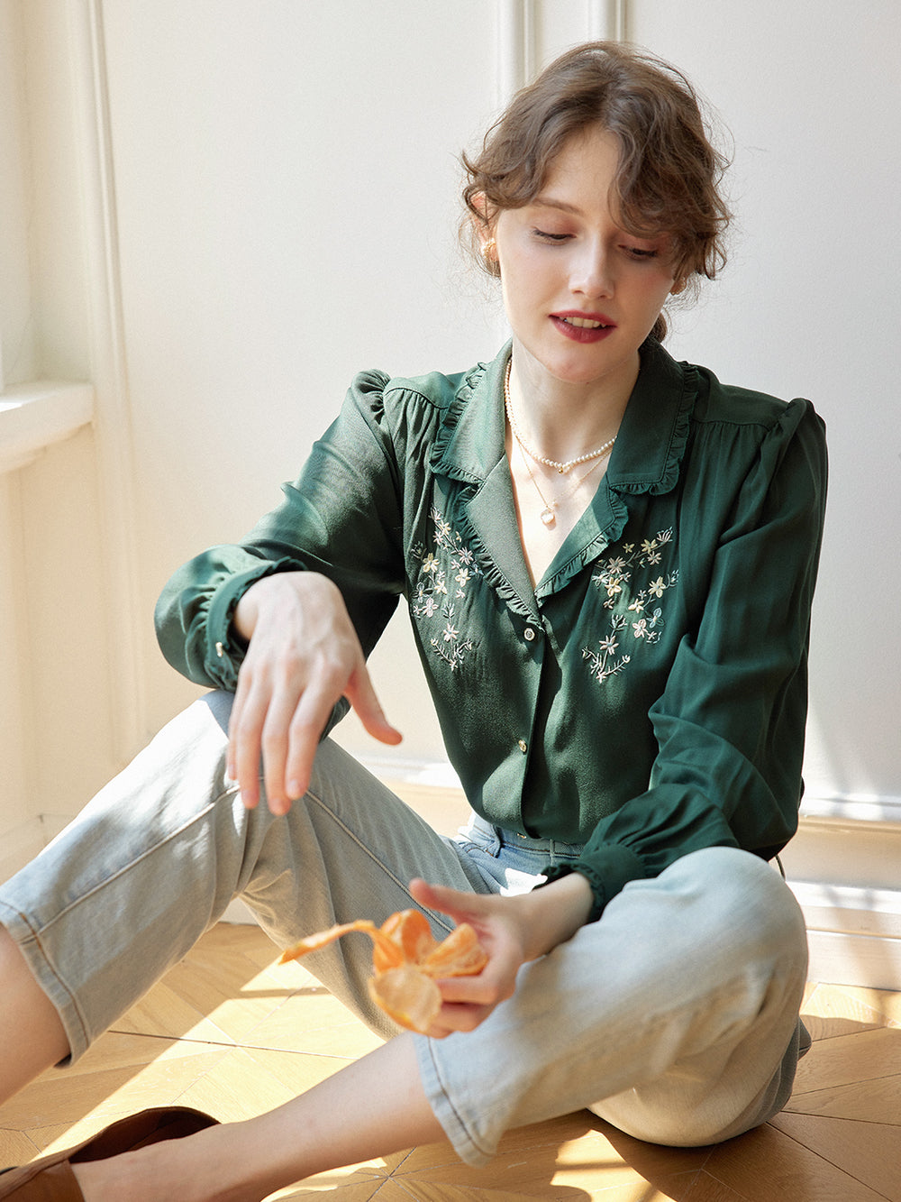 【Final Sale】Convallaria Floral Embroidered Green Puff Top